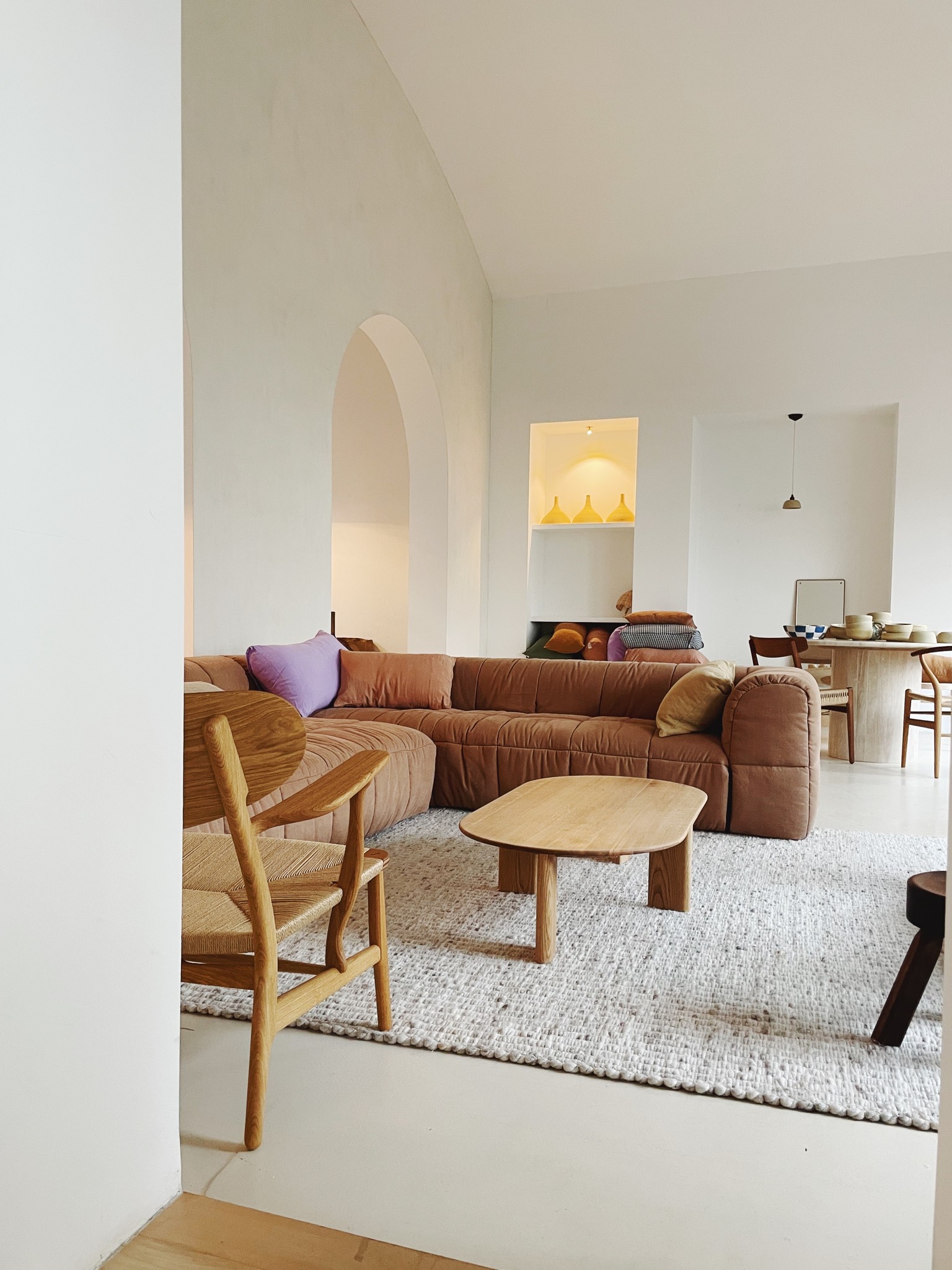 Insan wooden Pilon Coffee Table - Pantoufle