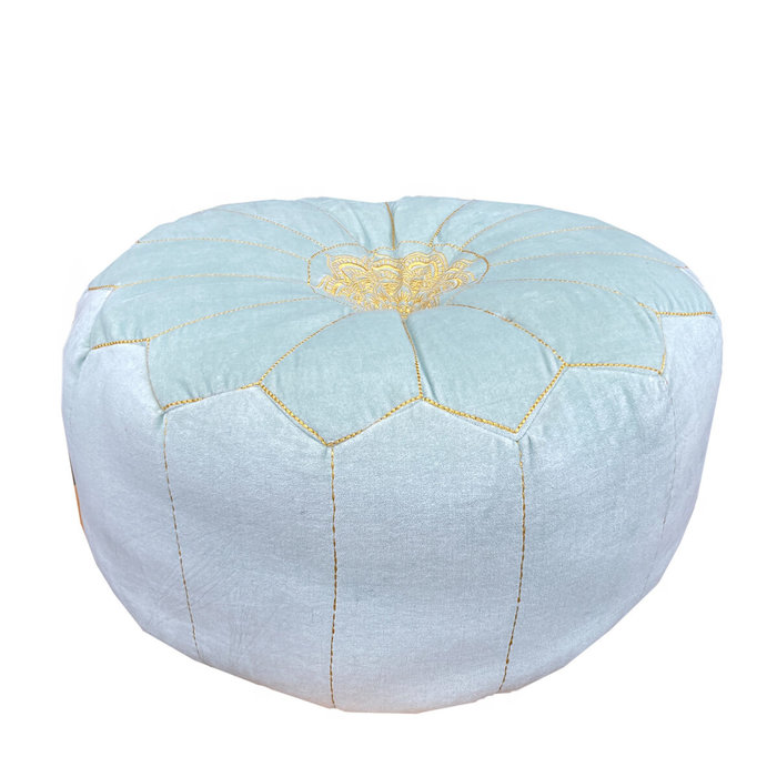 Licht aqua fluwelen poef - Merel in Wonderland