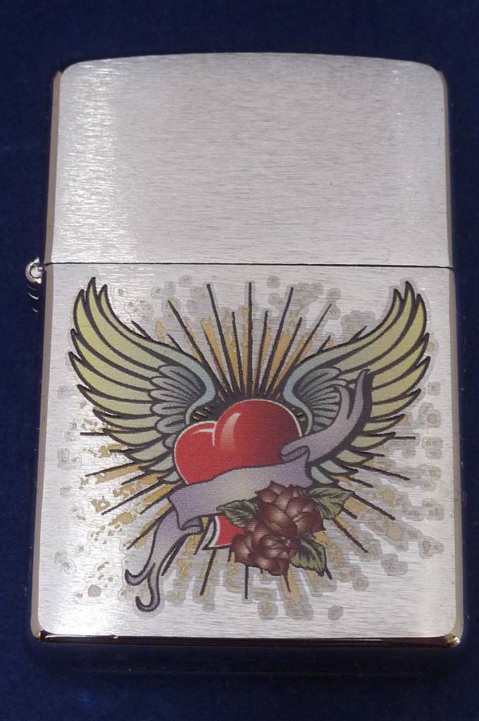 Lighter Zippo Heart with Wings - Haddocks Lightershop