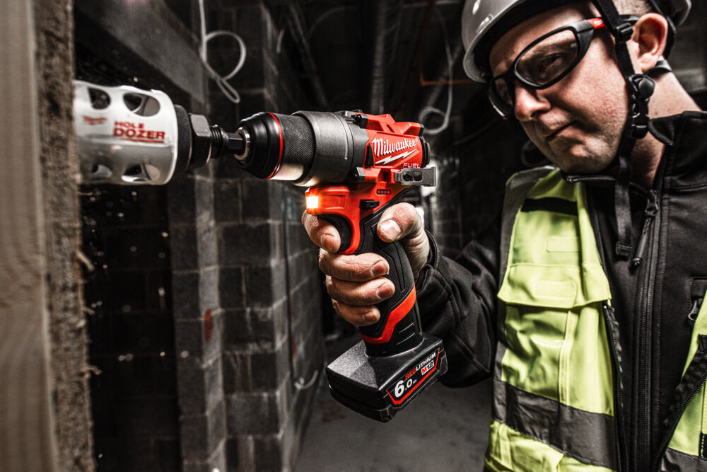 Milwaukee M12FDD2-602X FUEL boorschroefmachine - ZBM Nederland B.V. (ZBM)