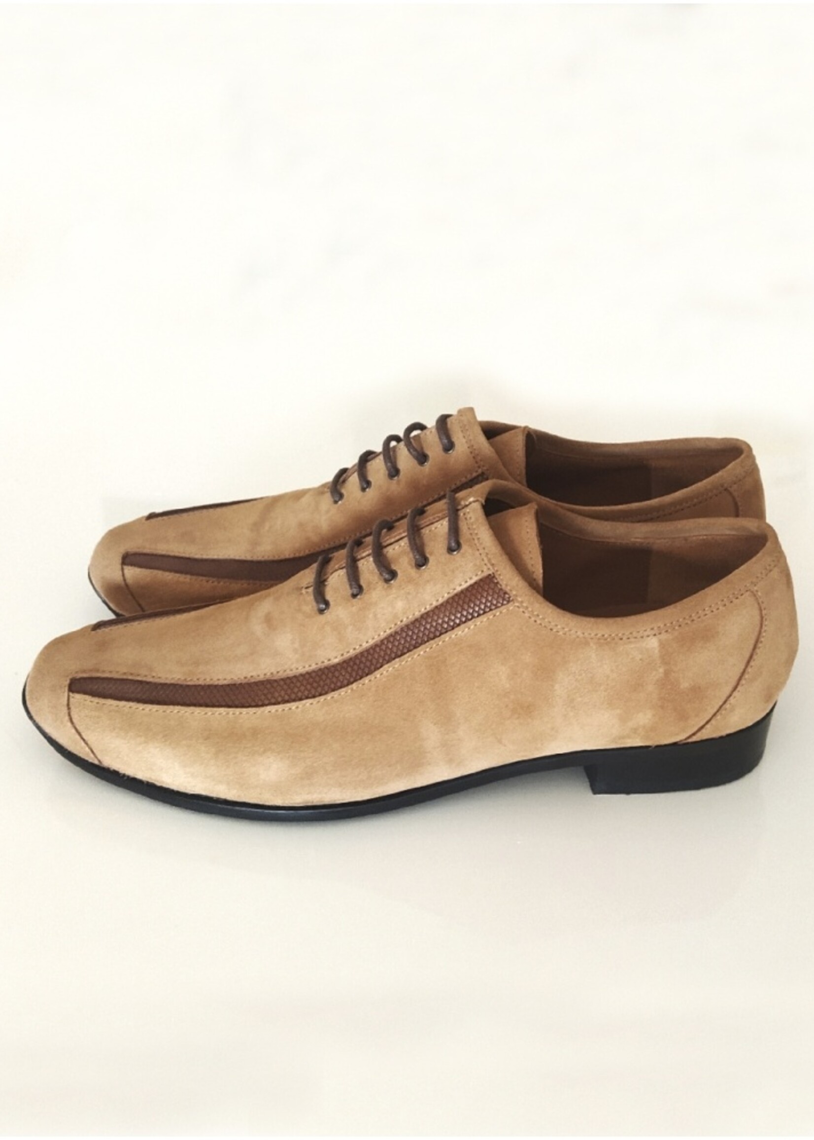 Larry Lynch Brandy Dr. Watson Shoemaker / Pogo Onlineshop - pogo