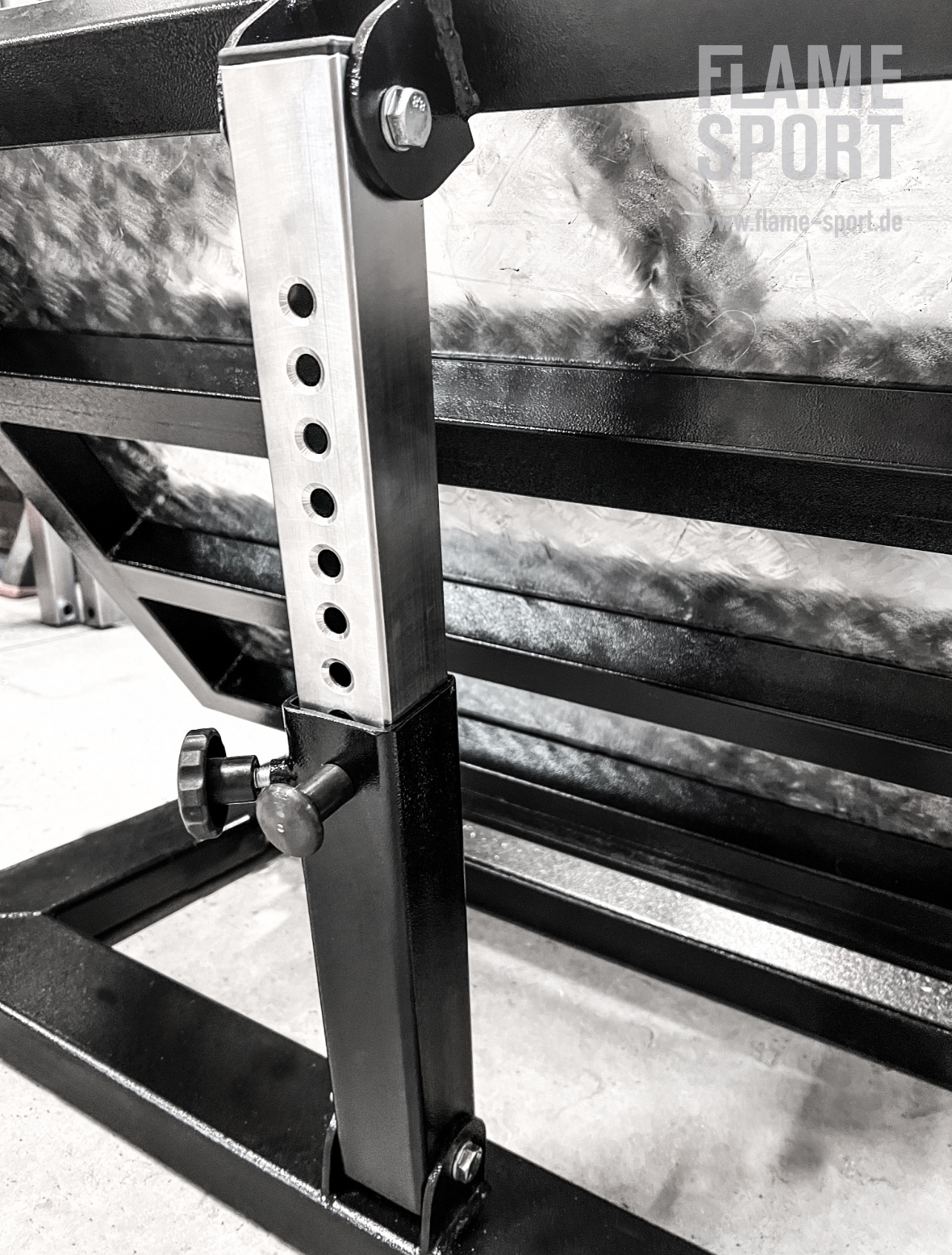 Hack Squat Machine (1DX) with Adjustable Foot Platform | FLAME SPORT ...