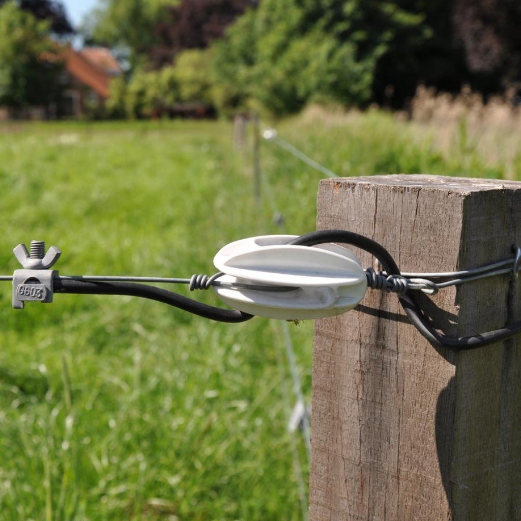 Gallagher Strain Insulator Reinforced - White - Electric Fence Online