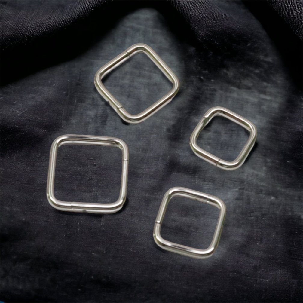 Titanium Seamless Click Ring Square Piercings Works