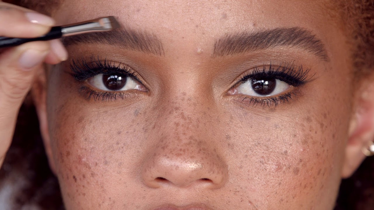 This way you create fuller natural eyebrows. - Boozyshop.com