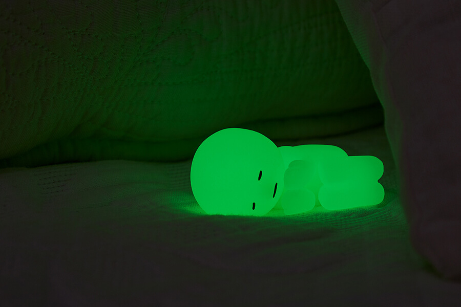 Smiski Glow in The Dark - Série Chambre à Coucher - Axeswar Design
