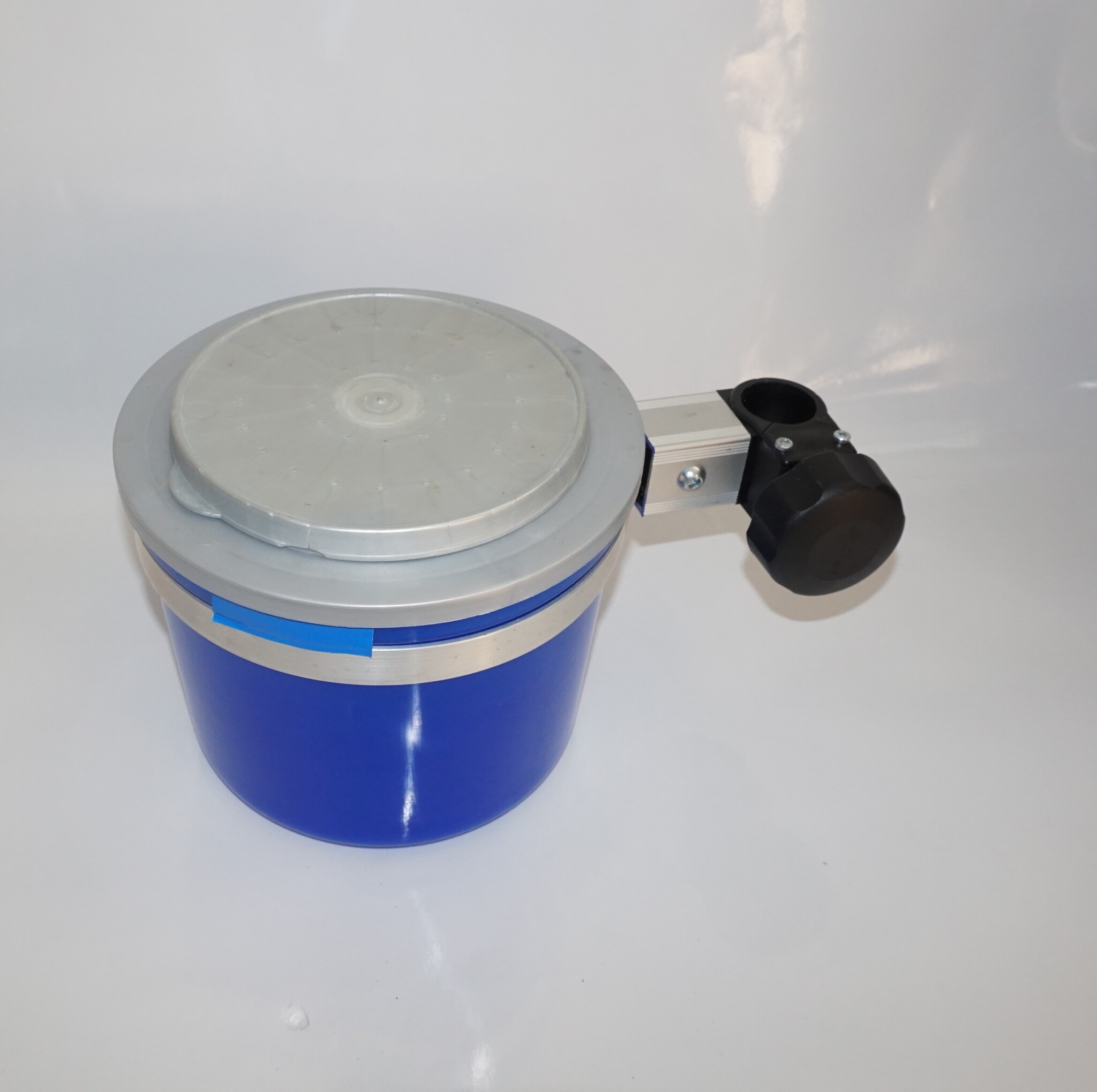 FCS baitbucket 2 liter - CV Fishing