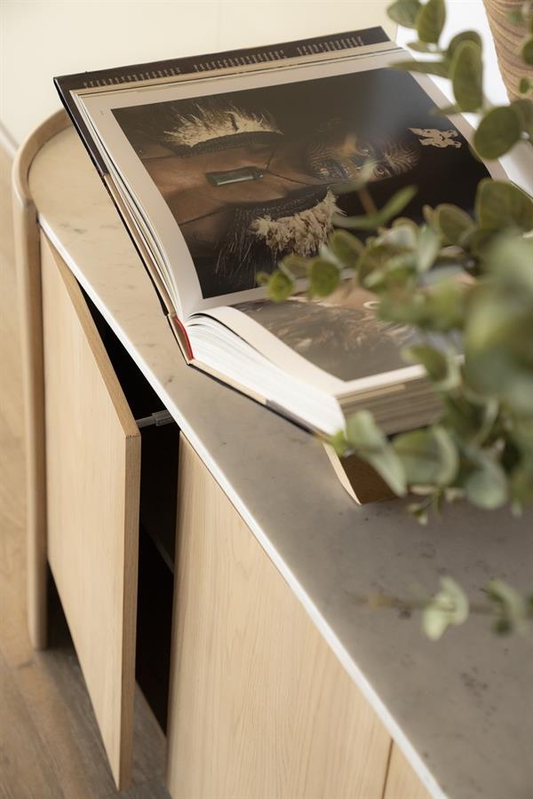 Dressoir Don – Eikenhouten kast met marmeren blad | Firma Hout & Staal ...