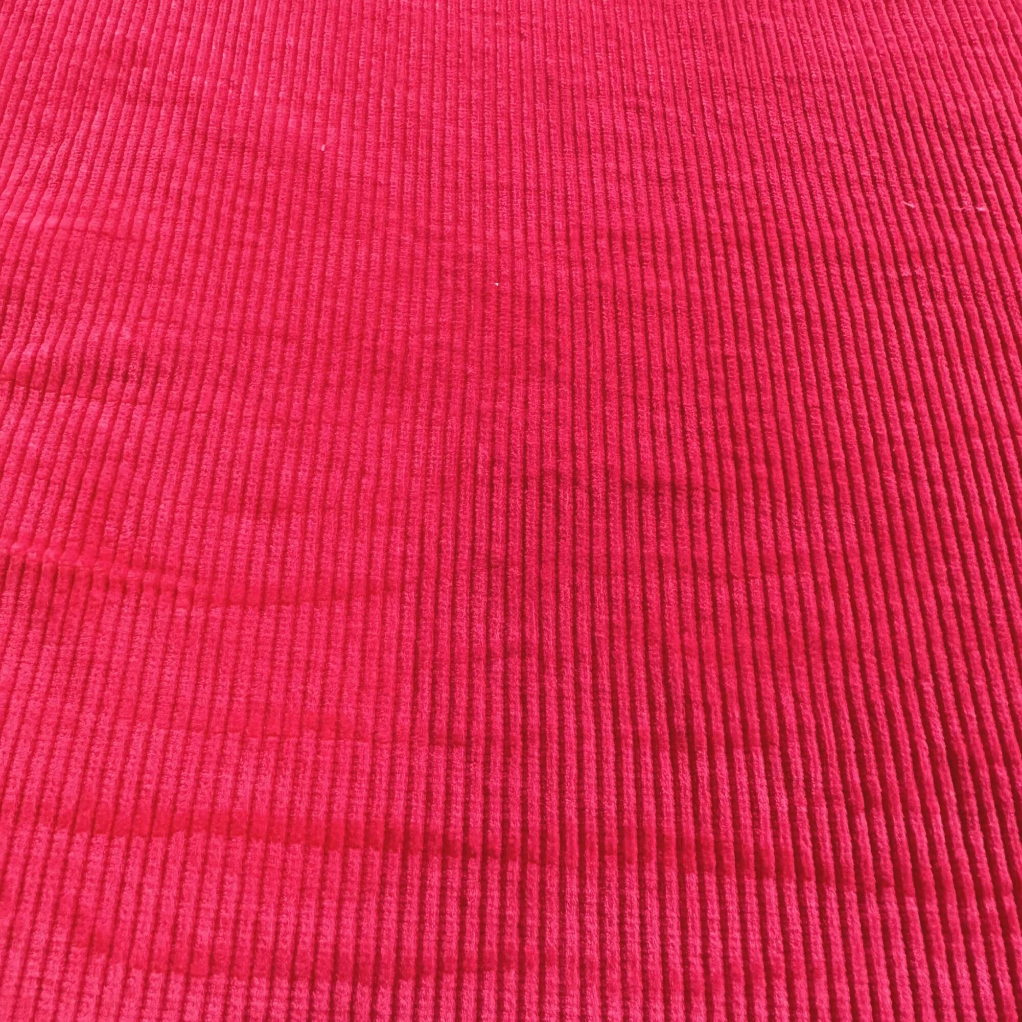 Katoen Corduroy Stretch AB22 - diep roze - StoffenBestellen.nl