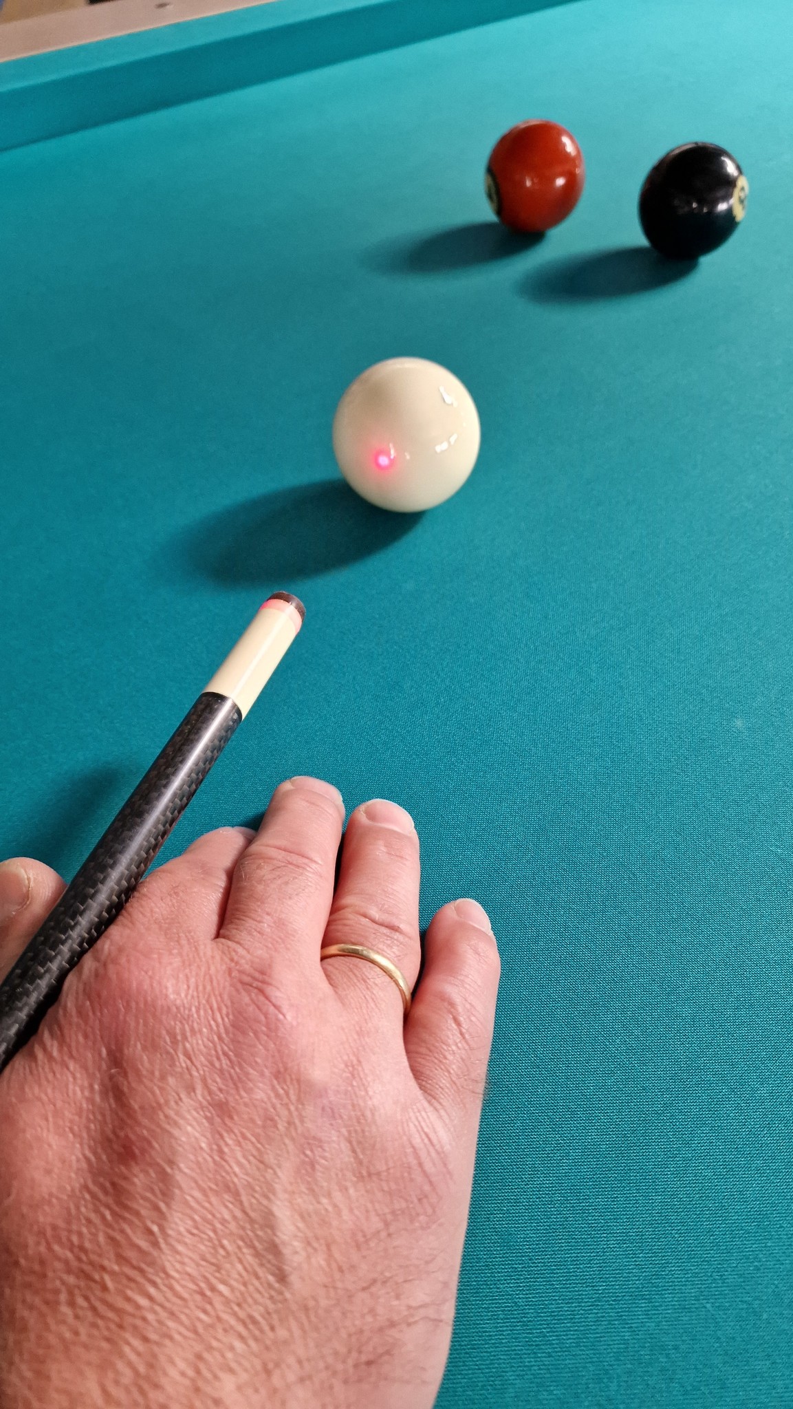 Pool cue with laser - Van den Broek billiards