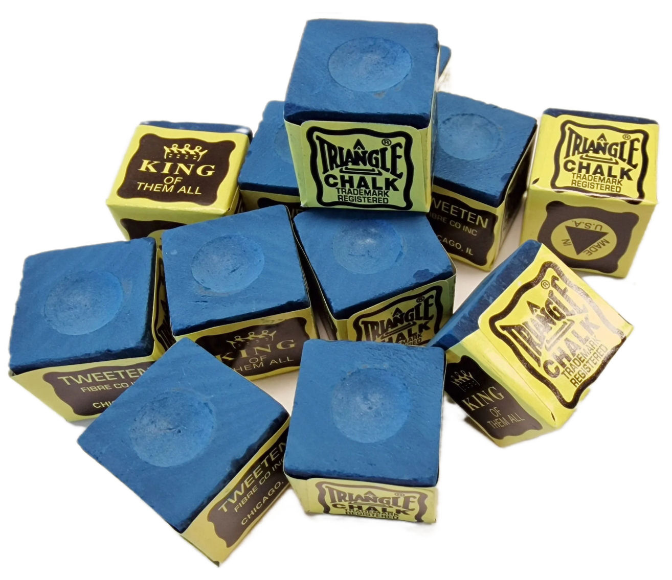 Triangle billiard chalk 12 pieces blue - Van den Broek billiards