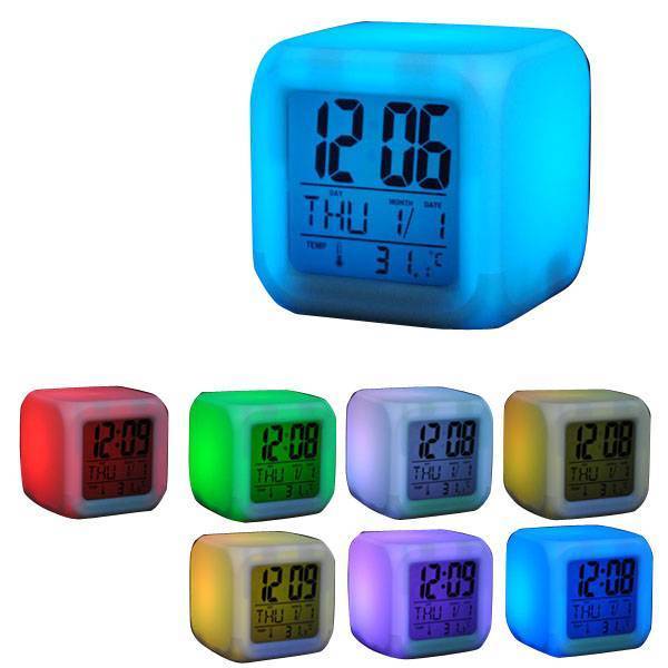 Bunte Digital-LED-Uhr mit Thermometer I MyXLshop (Powertipp)