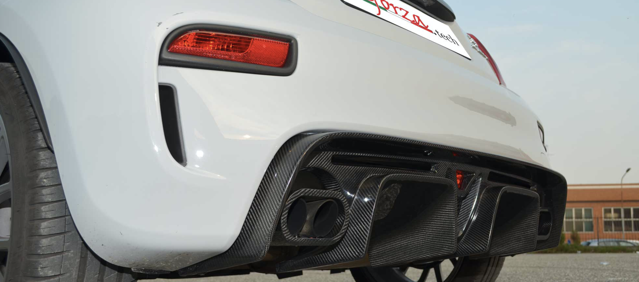 Fiat 595 Abarth carbon diffuser - JHParts