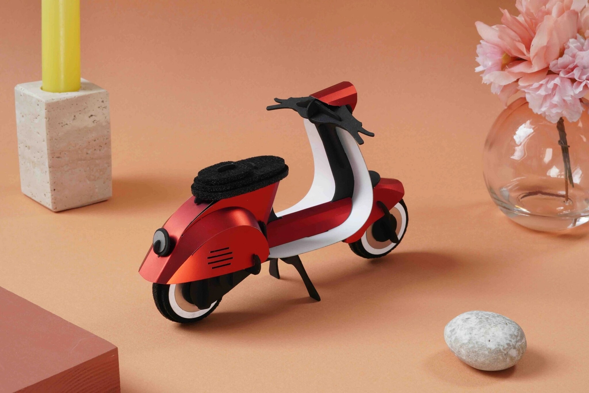 Paper vintage scooter red Assembli DIY - Kado in Huis