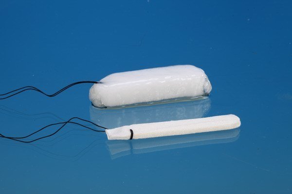 Merocel - nasal packing 8 cm - with wire - Medische Vakhandel