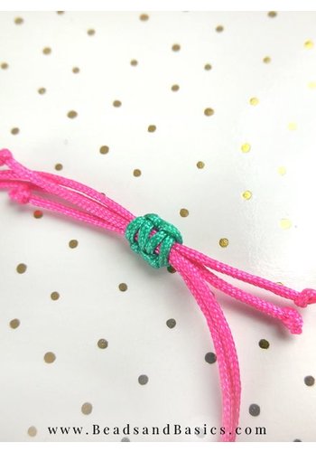 Macrame draad om armbandjes te knopen + Video's met technieken - Beads ...