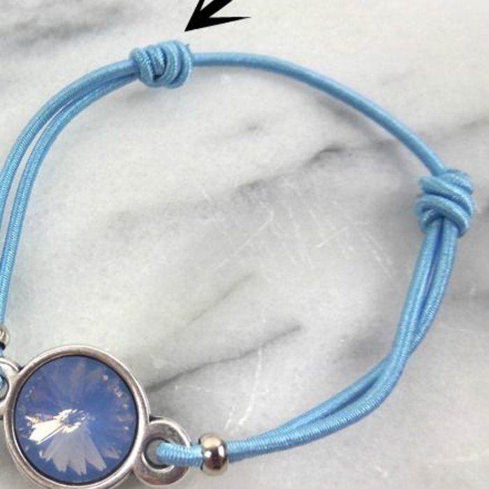 How to Make a Slidable Knot in Elastic Cord - Beads & Basics