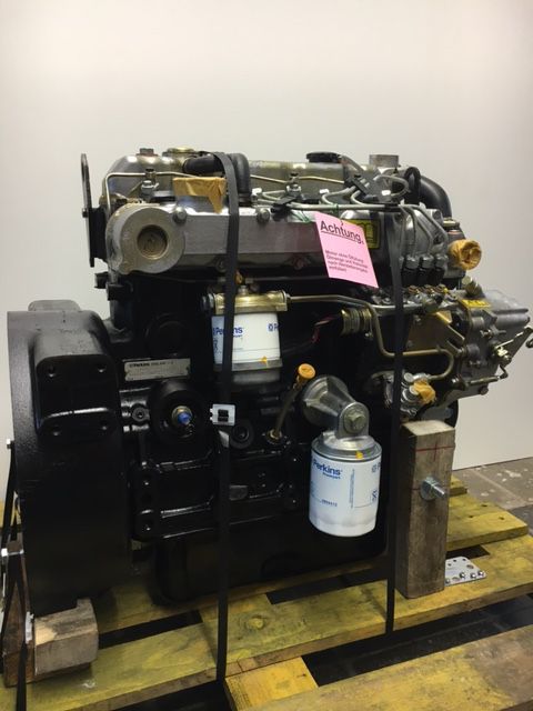 Perkins Motor 704-30 im AT Serie 700 UA80883 UA80884 Schaeff Bagger ...