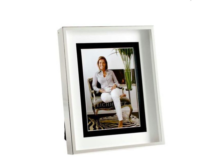 Fotolijsten met strakke kaders bestellen - Wilhelmina Designs