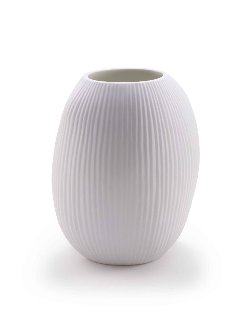 Vase 'Kaolin' L - white - Wilhelmina Designs