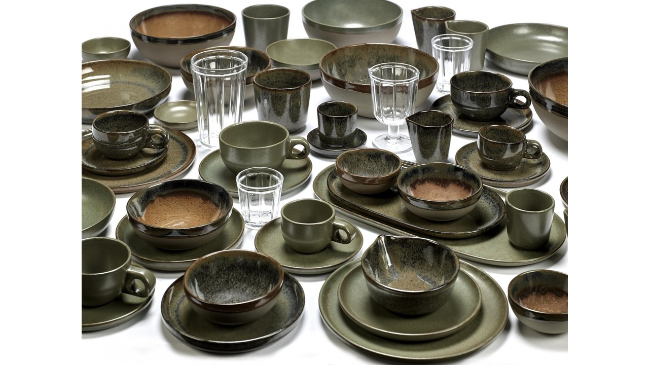 SERAX - M&T International Hotel & Restaurant Supplies - RAJA Trading BV