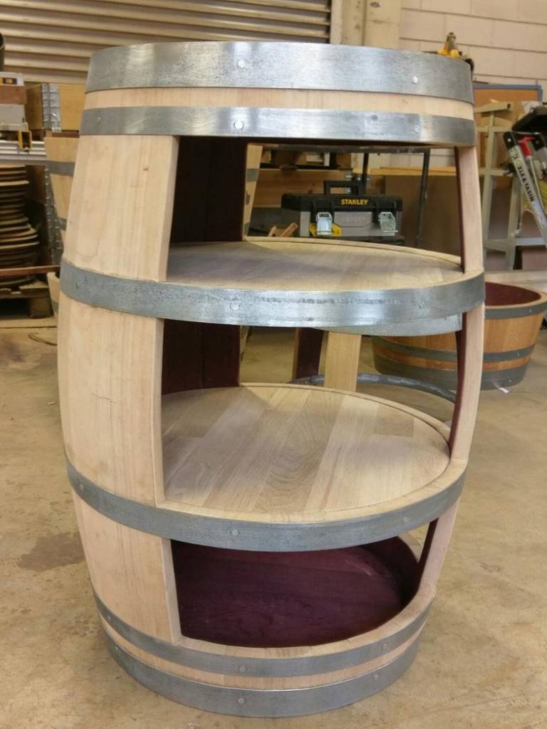 Wine barrel display "Cabinet" - Barrel Atelier