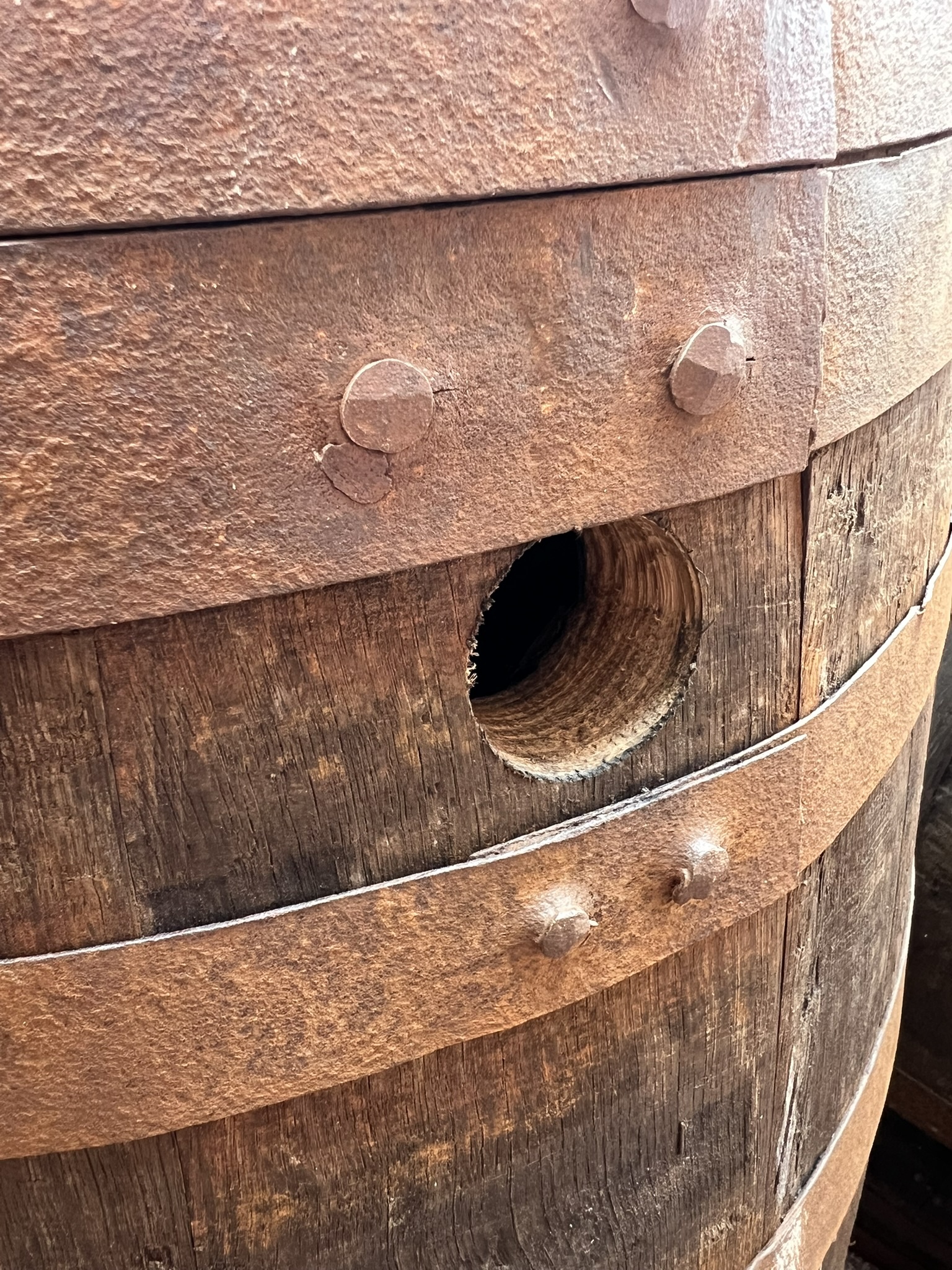 Regenton Portvat. Gemaakt van echte Portvaten - Barrel Atelier