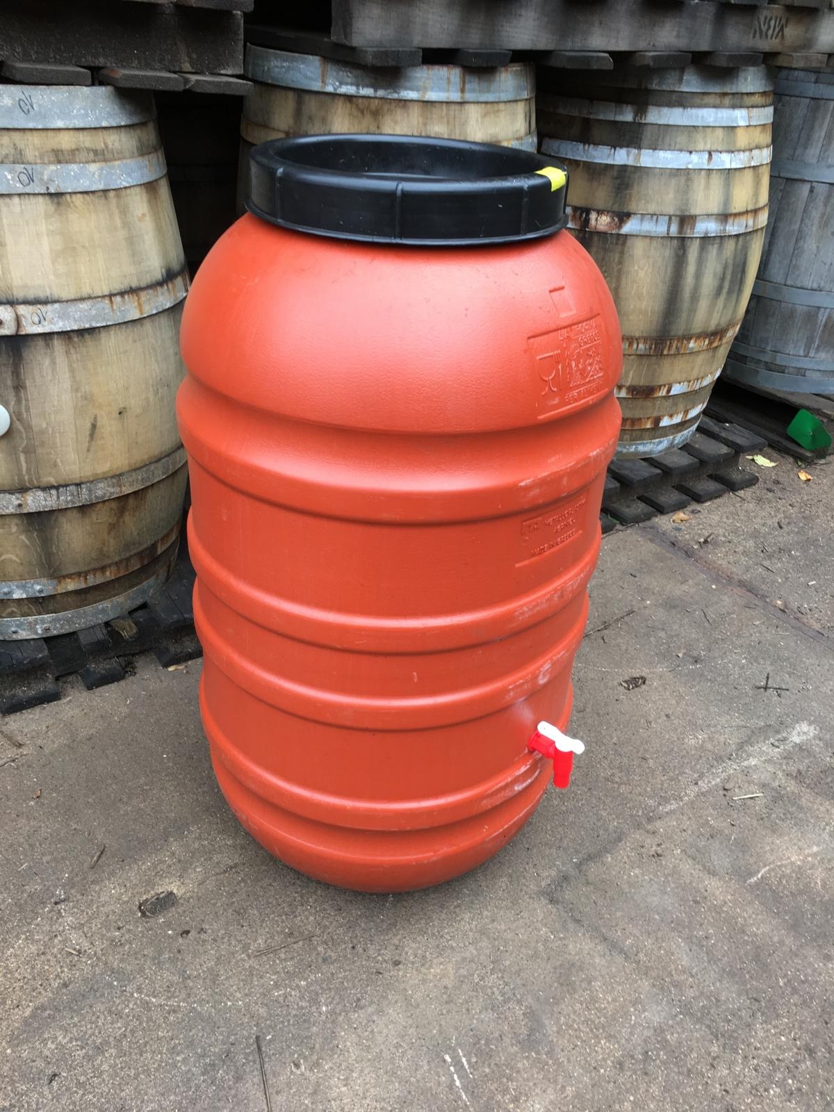 Rain barrel terracotta 220 L with tap pp - Barrel Atelier