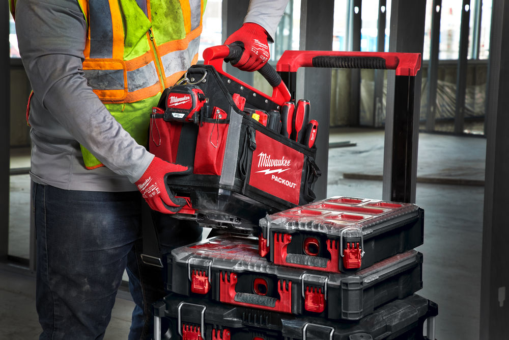 Milwaukee Pack Out Trolley box - Milwaukeemani.nl
