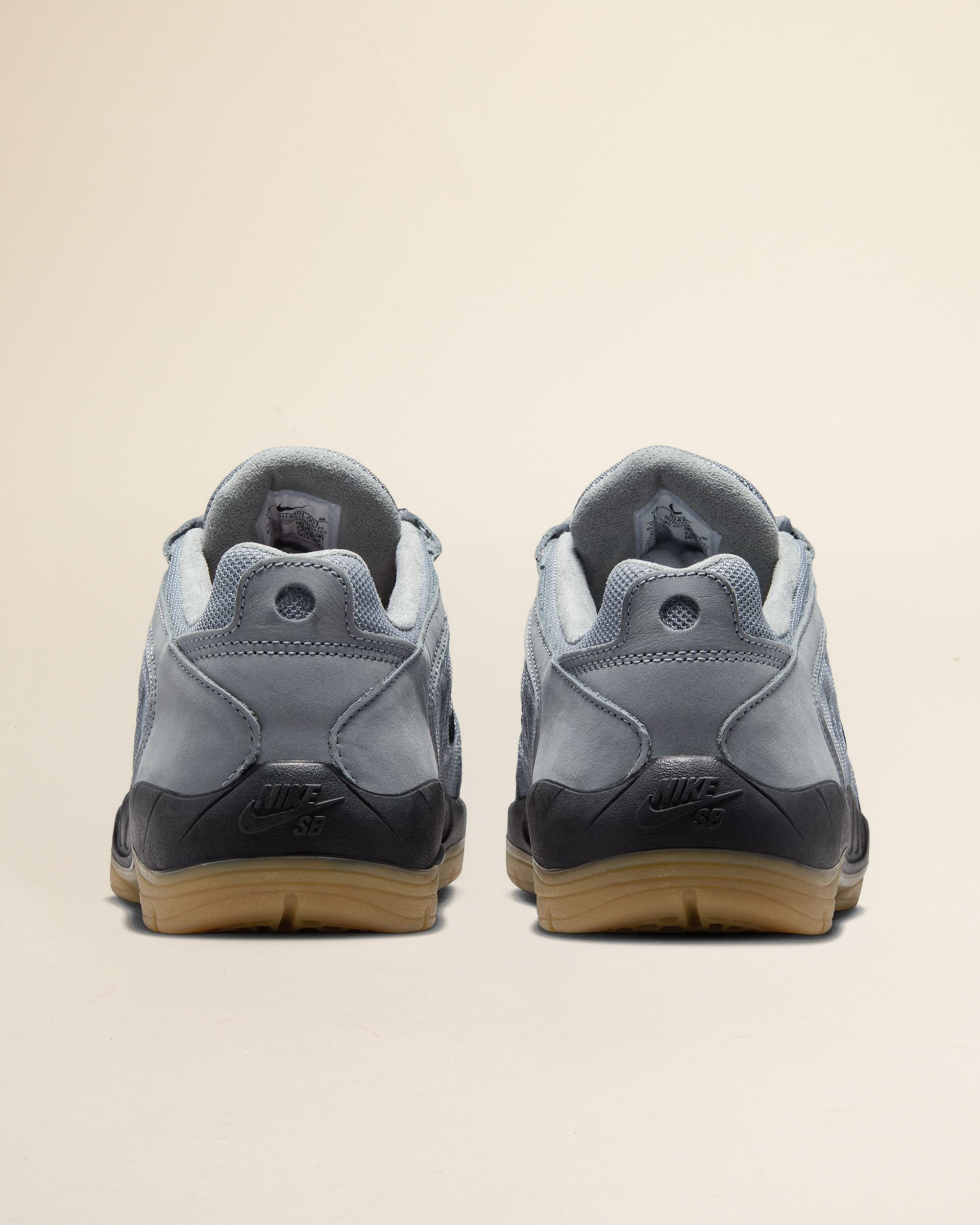 NIKE SB Nike SB Vertebrae - Cool Grey / Black / Dark Grey - Lockwood ...