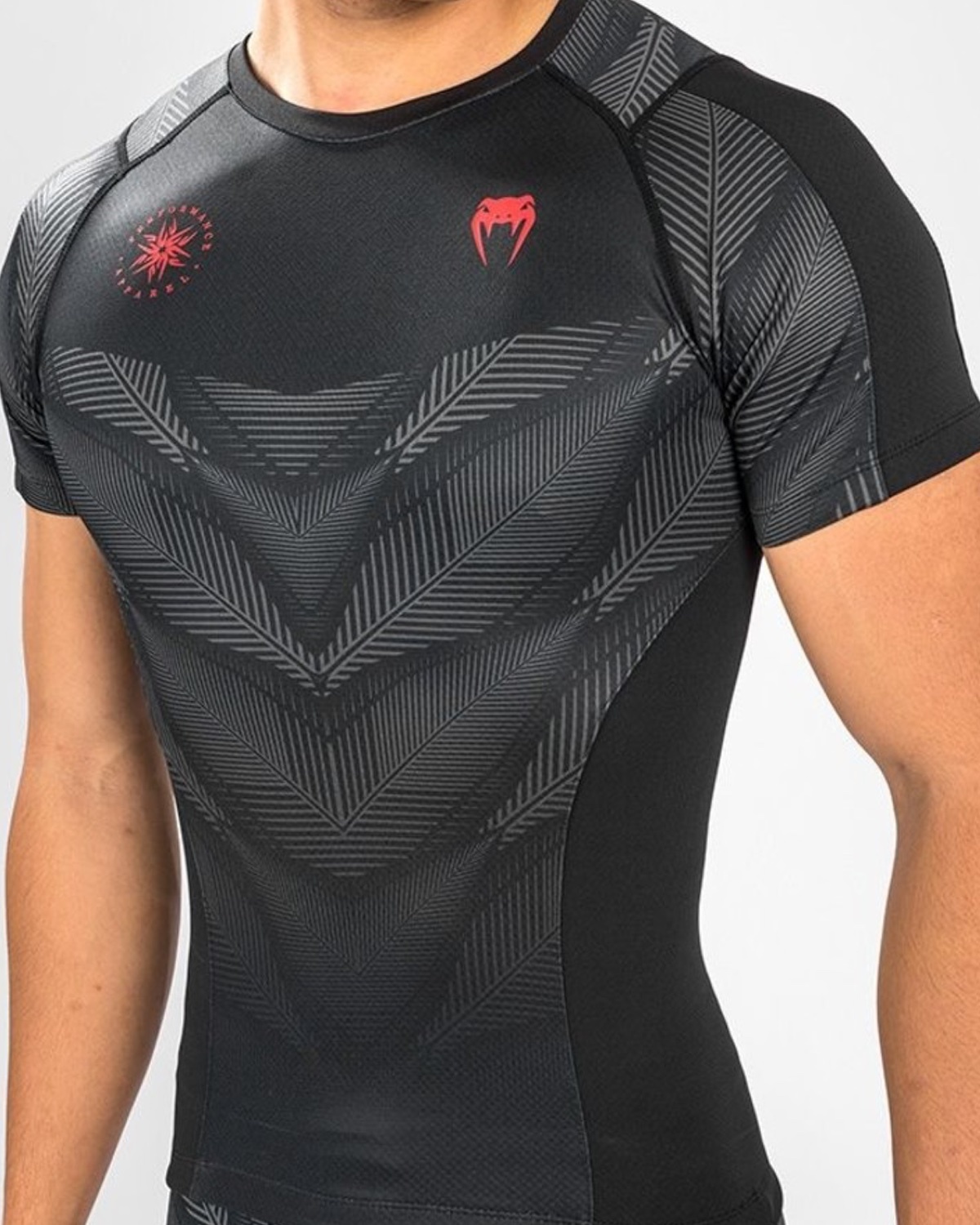Venum PHANTOM Rash Guard S/S Black Red - FIGHTWEAR SHOP EUROPE