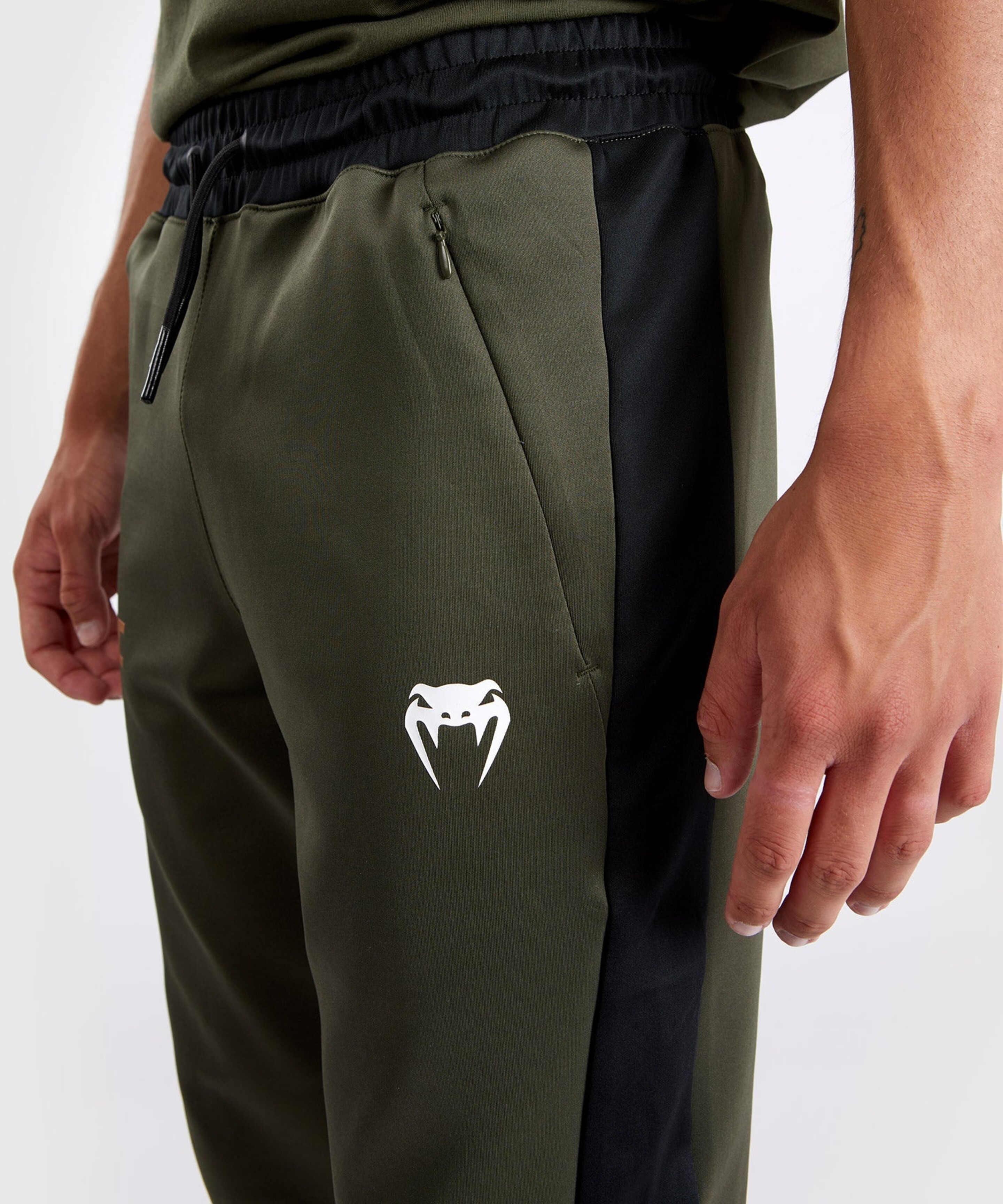 UFC x Venum Adrenaline Fight Week Jogging Pants Khaki Bronze ...