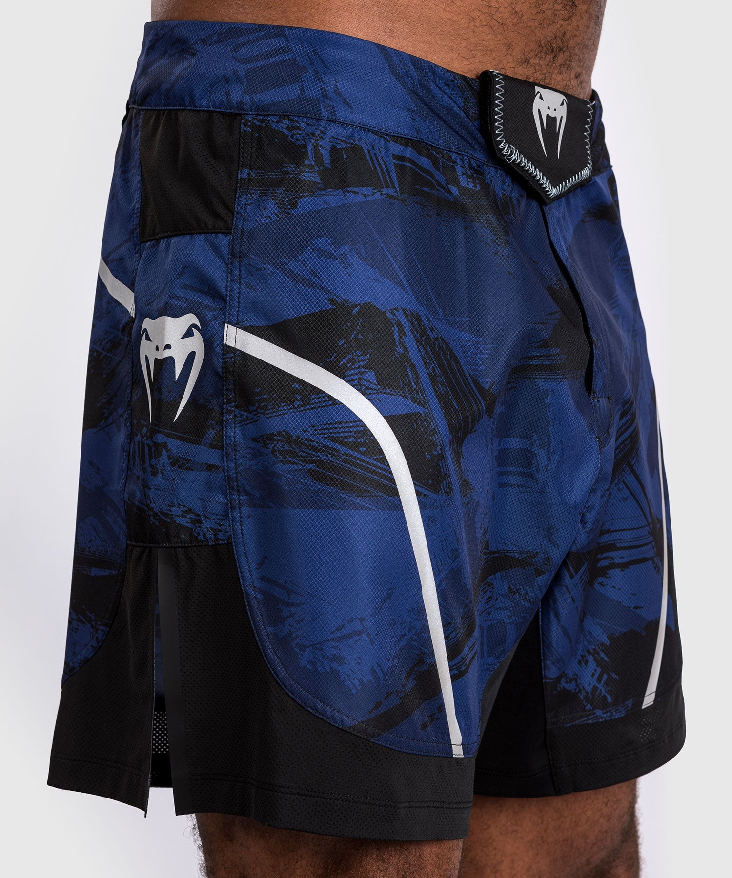 Venum Electron 3.0 Fightshorts | Venum Fightstore Europe - Fightwear ...