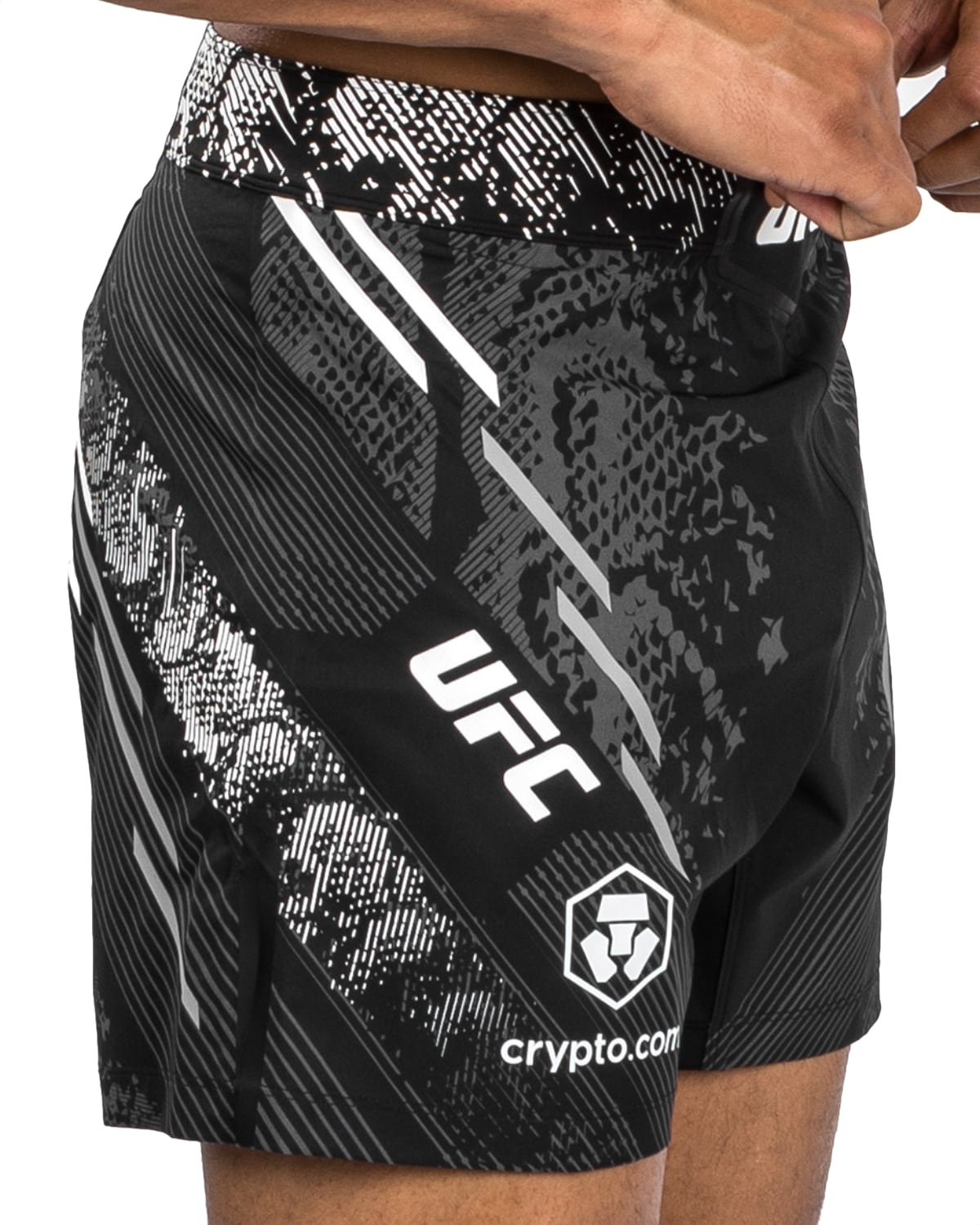 UFC x Venum ADRENALINE Fight Night Short Fit Fightshorts Black ...