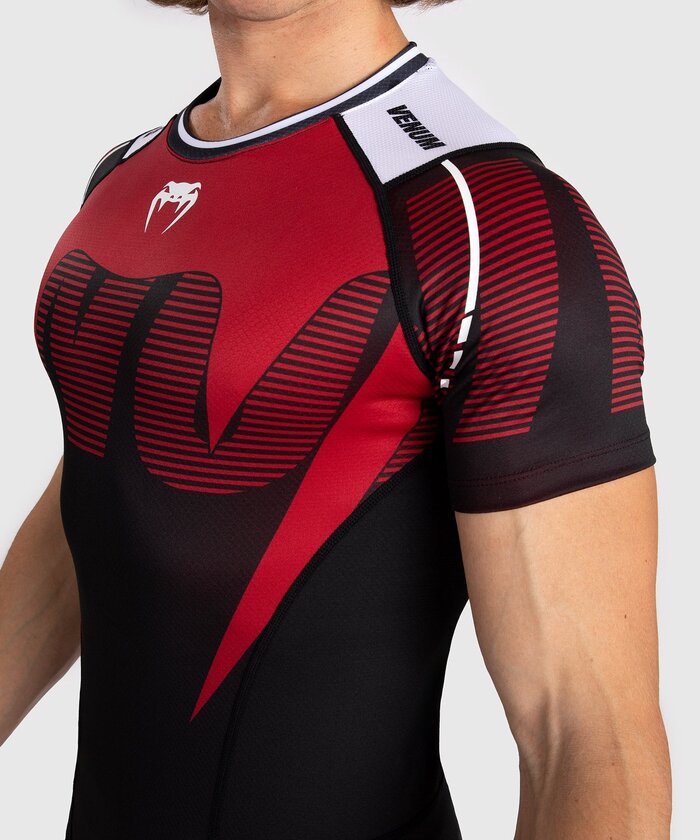 Venum Adrenaline Rashguard Red Black - FIGHTWEAR SHOP EUROPE