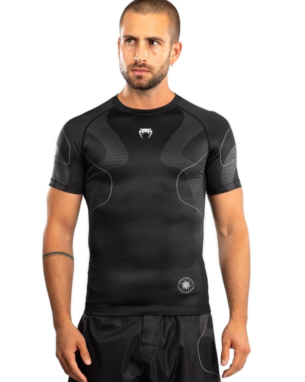 Venum Nexus Rash Guards Black Silver - Fightwear Shop - Europe