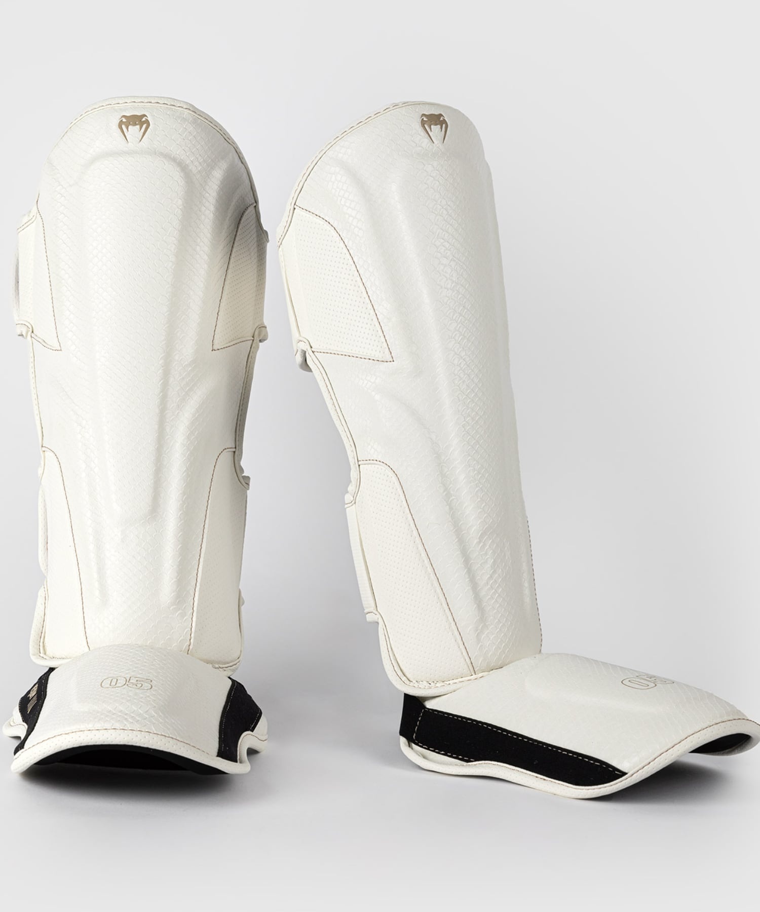 Venum Muay Thai Shinguards Impact Evo Scales Ivory - Fightwear Shop ...