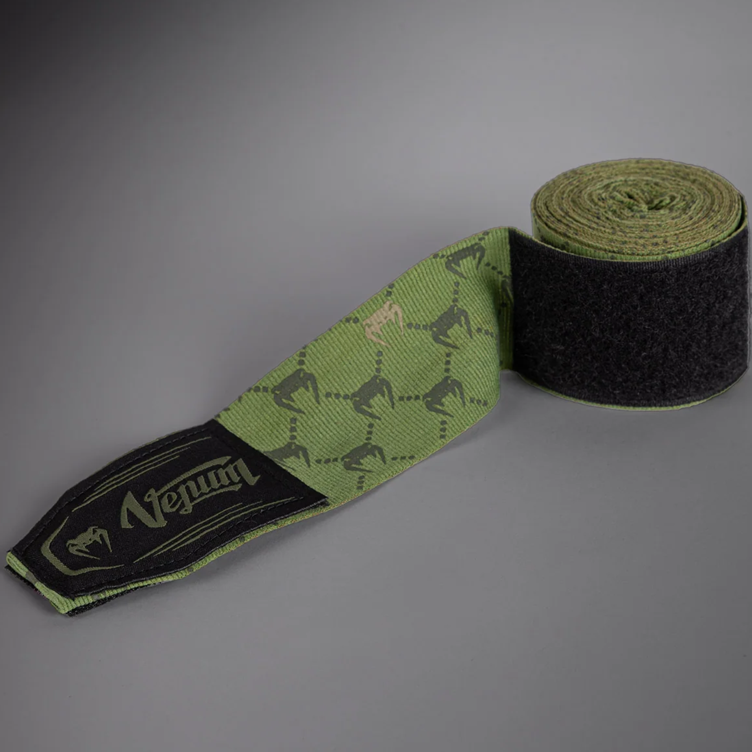 Venum Monogram Advanced Hand Wraps Bandages 400 cm Khaki - FIGHTWEAR ...