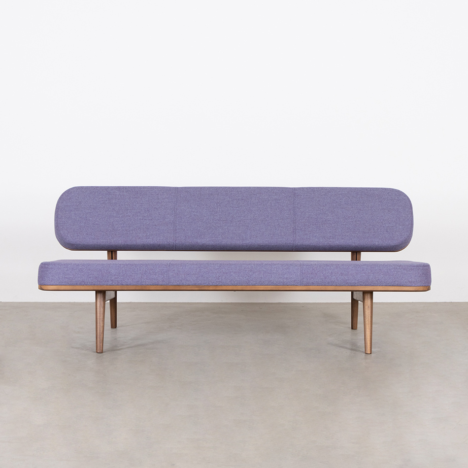 Olger Sofa Walnut - De Machinekamer