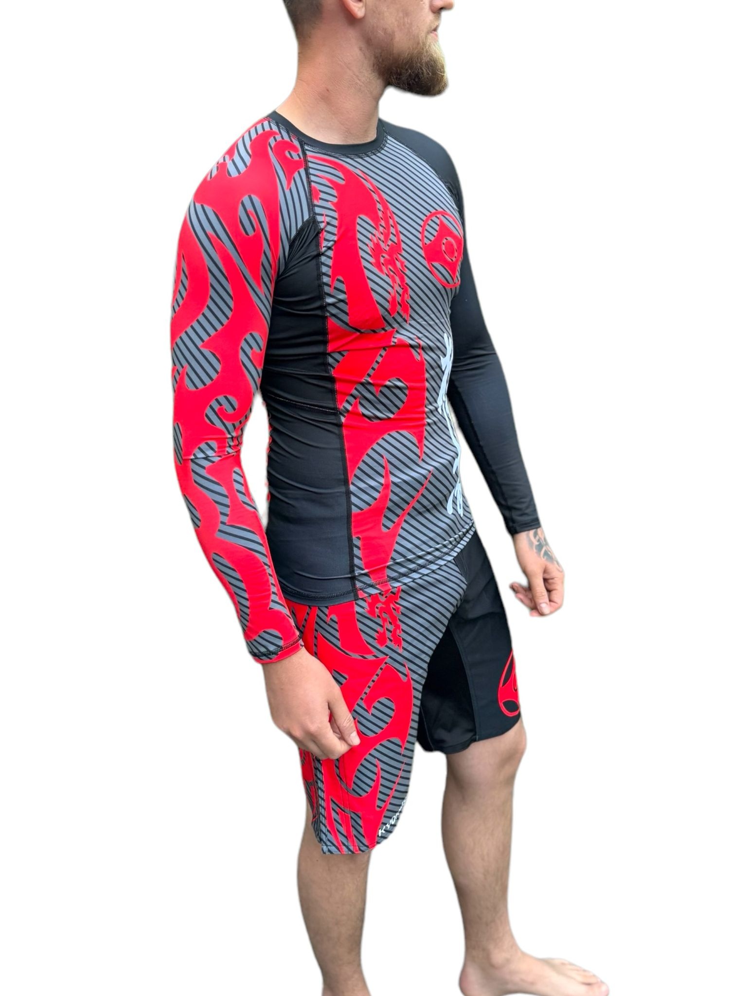 勇ISAMU KYOKUSHIN “ATTACK” FIGHT RASHGUARD - KYOKUSHINWORLDSHOP