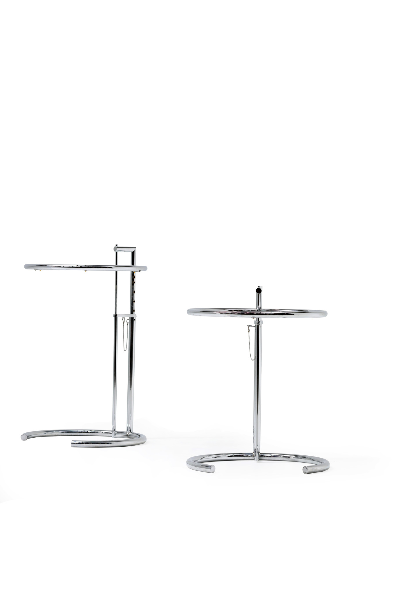 Set of 2 EILEEN GRAY side tables - THE HOUSE OF WAUW