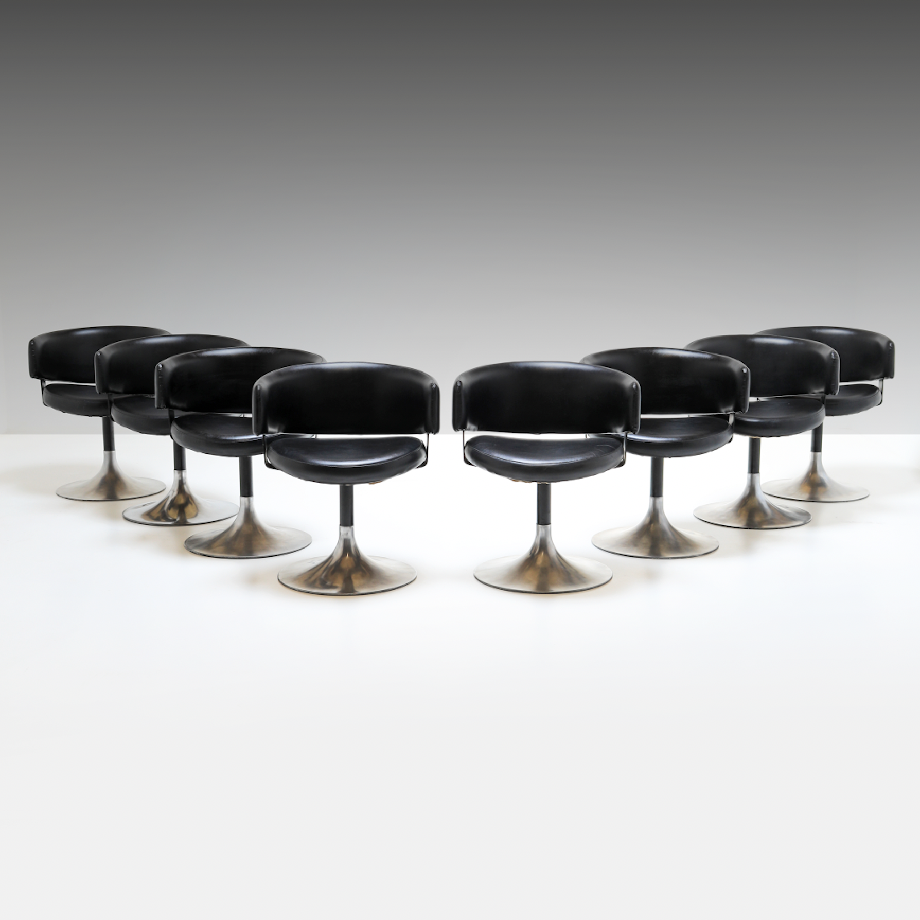 Italian tulip chairs, 1970's - WAUW