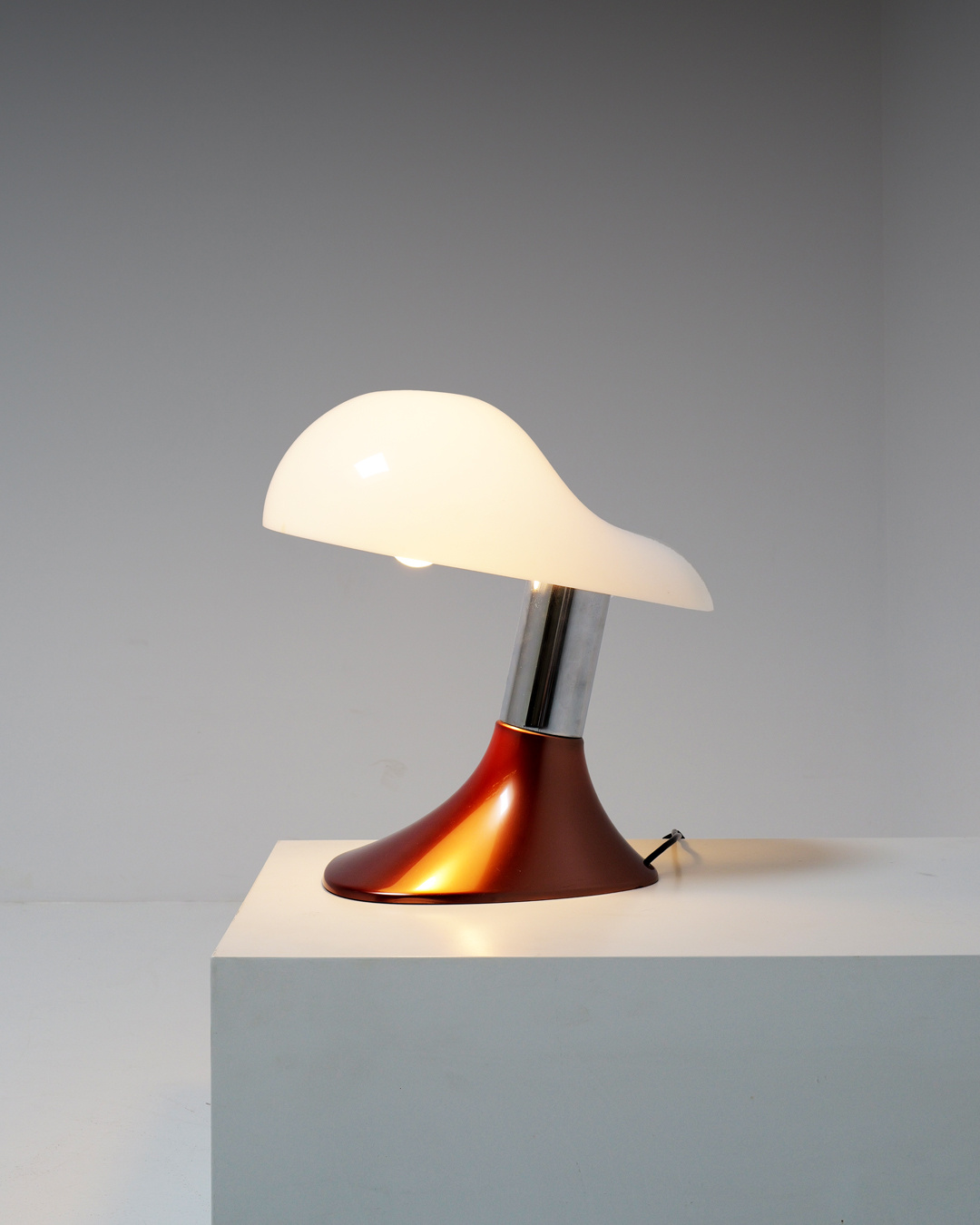Cobra table lamp by Harvey Guzzini, Italy, 1960s - WAUW