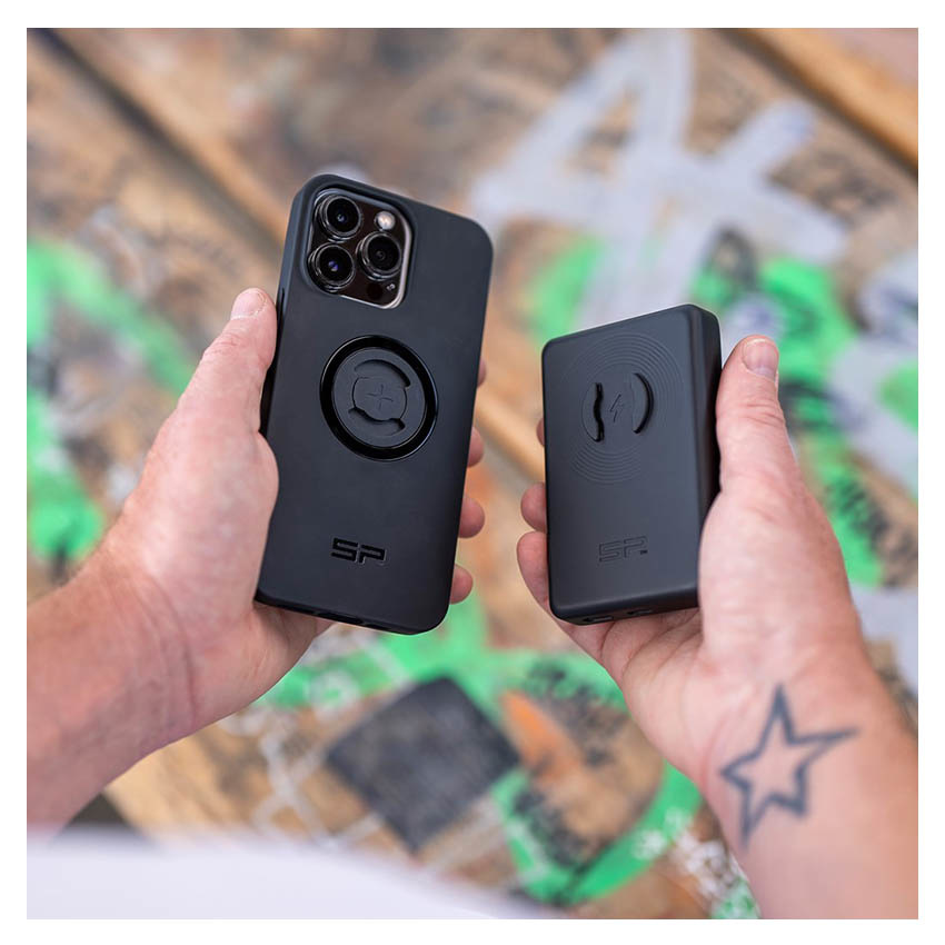 SP Connect - Wireless Powerbank SPC+ - Biker Outfit