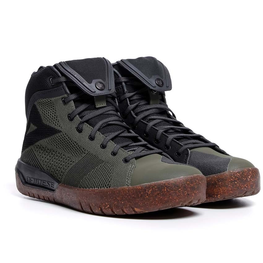 Dainese - Metractive air motorcycle shoes - Biker Outfit