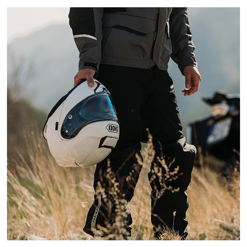 Shoei - Neotec 3 Plain motorcycle helmet - Biker Outfit
