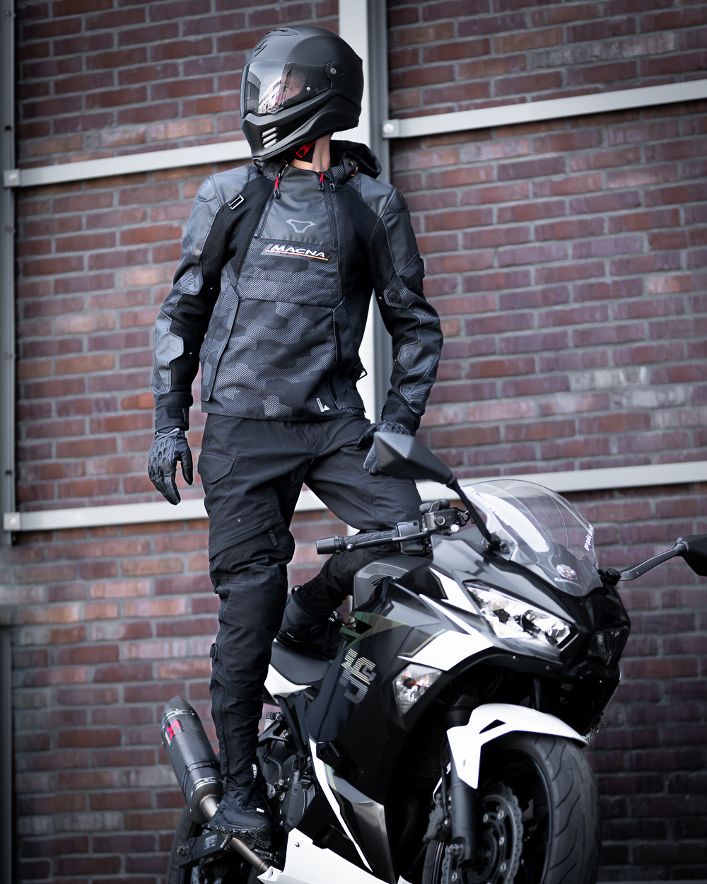 Macna - Bradical motorcycle jacket - Biker Outfit