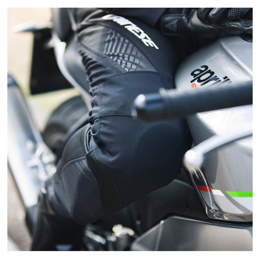 Dainese - Drake 2 Air Absoluteshell textiel motorbroek - Biker Outfit