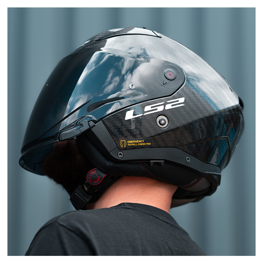 LS2 - Infinity II Carbon Gloss motorcycle helmet - Biker Outfit