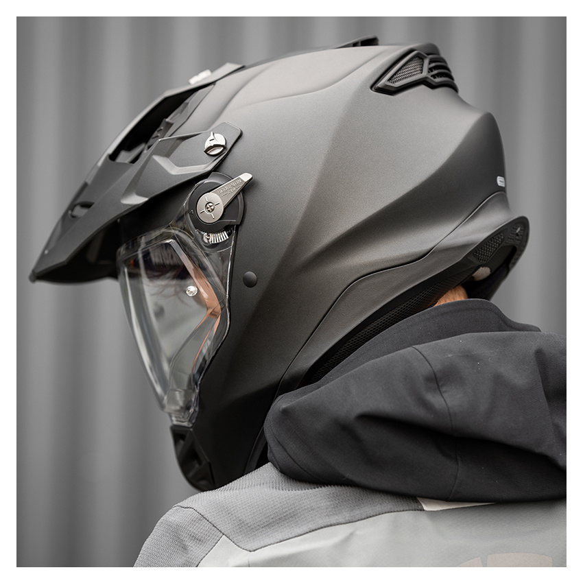 Scorpion - ADF-9000 Air Solid motorhelm - Biker Outfit